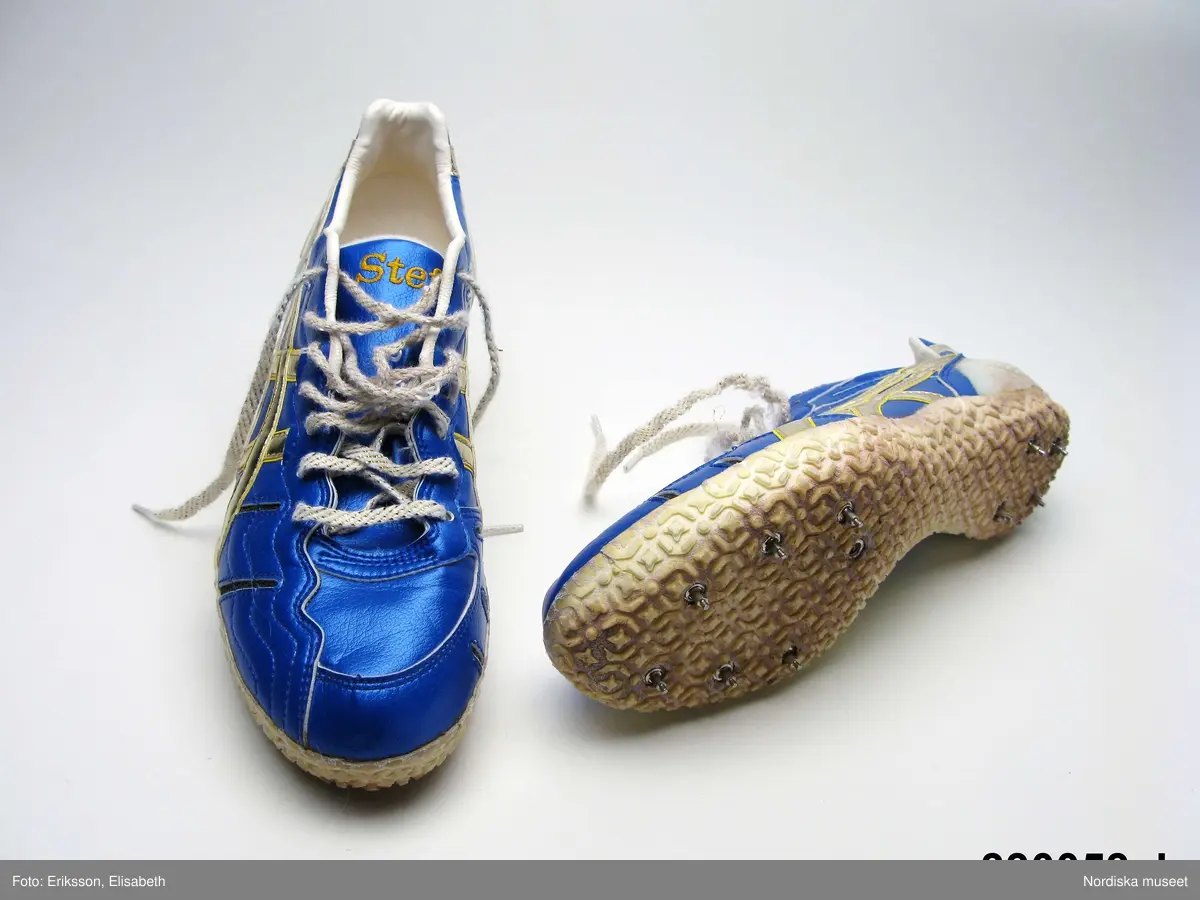 Höjdhoppskor - Nordiska museet / DigitaltMuseum