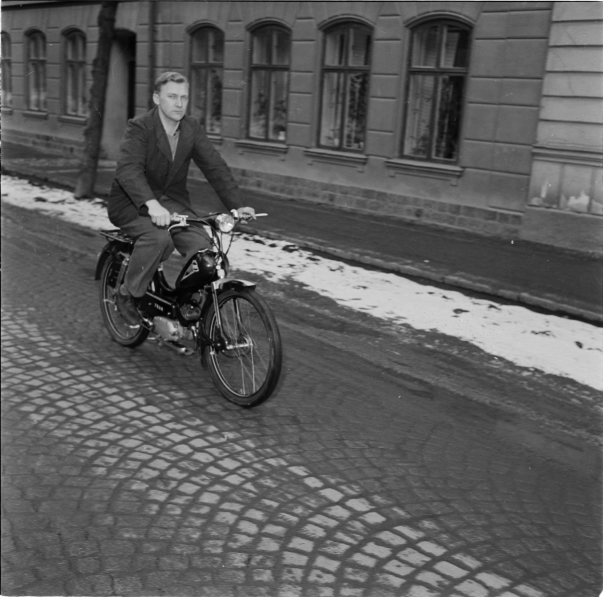 Moped från AB Josef Eriksson cykelfabrik, Uppsala 1956 - Upplandsmuseet ...