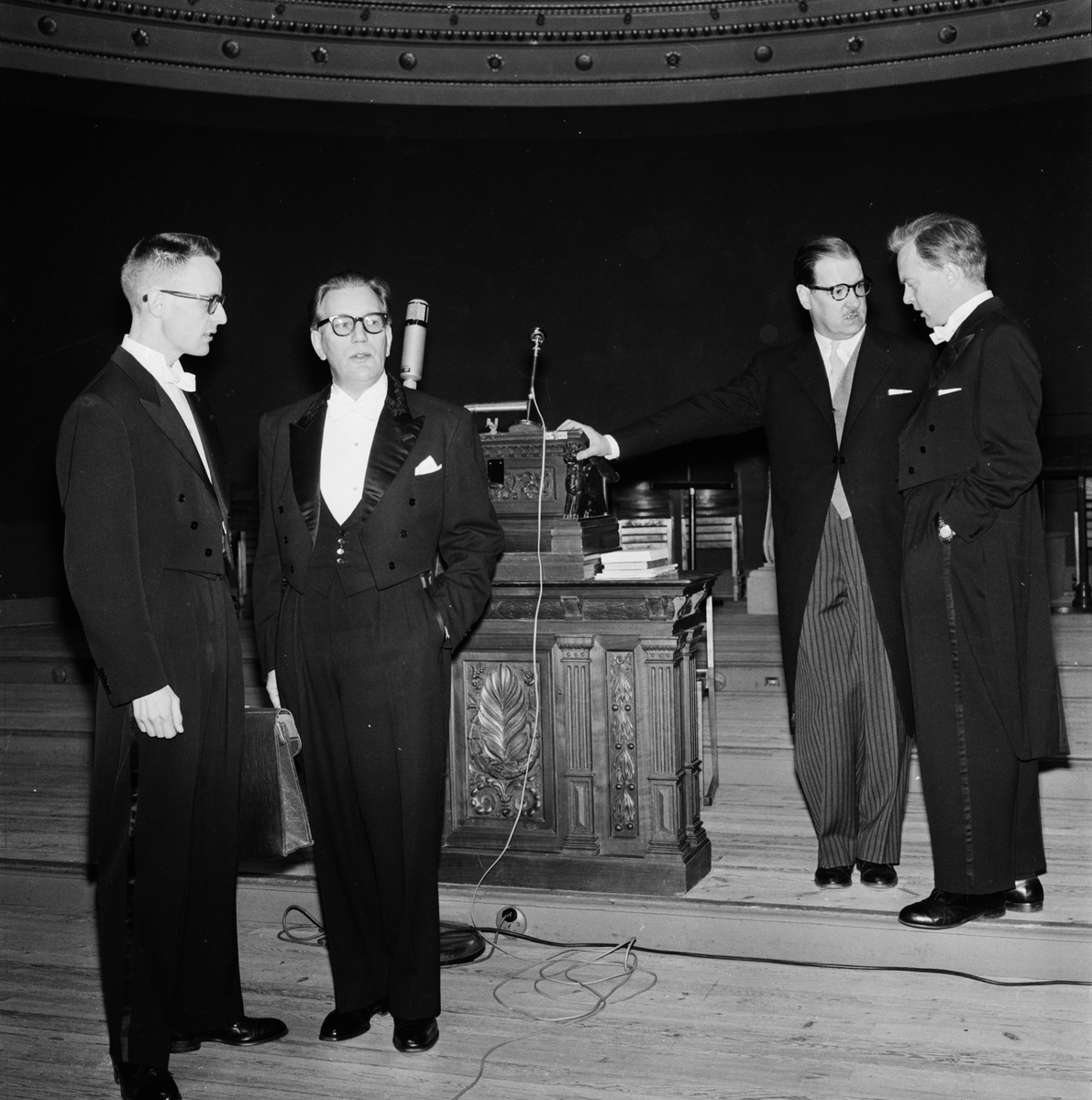 Författaren Sven Stolpe - disputation, Universitetsaulan, Uppsala 1959 ...