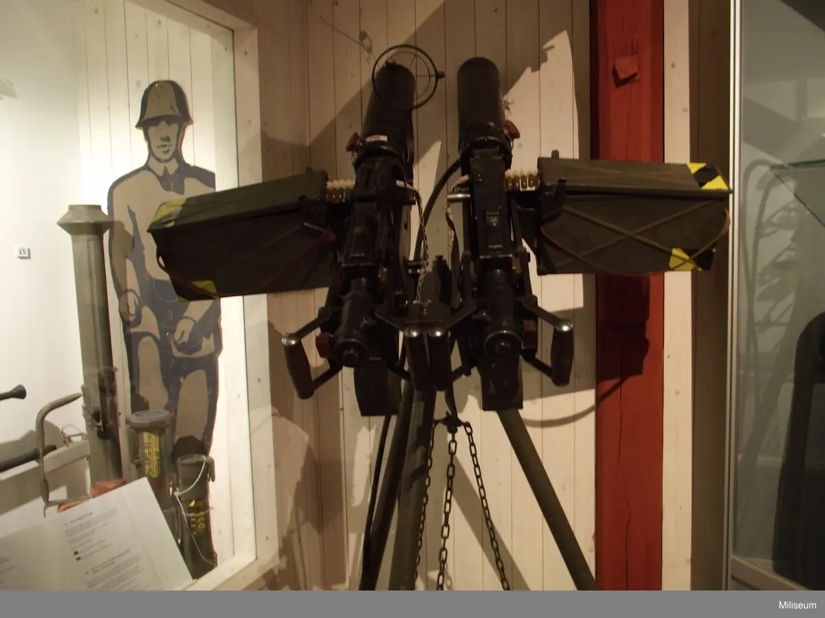 Kulspruta m/1936 lvdbl - Miliseum / DigitaltMuseum