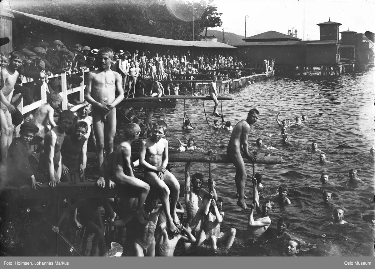 badeanlegg, sjøbad, badeliv, gutter - Oslo Museum / DigitaltMuseum
