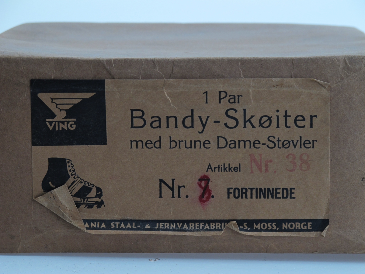 Skøyter 1 par - Aust-Agder museum og arkiv – KUBEN / DigitaltMuseum