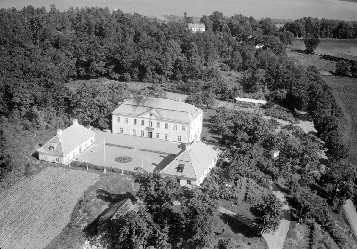 Mems slott - Östergötlands museum / DigitaltMuseum