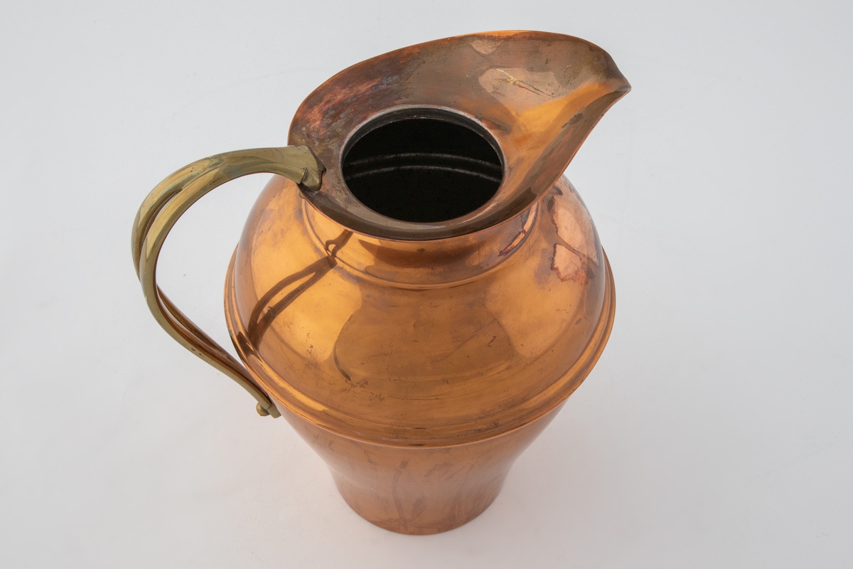 Kanne - Nordenfjeldske Kunstindustrimuseum / DigitaltMuseum