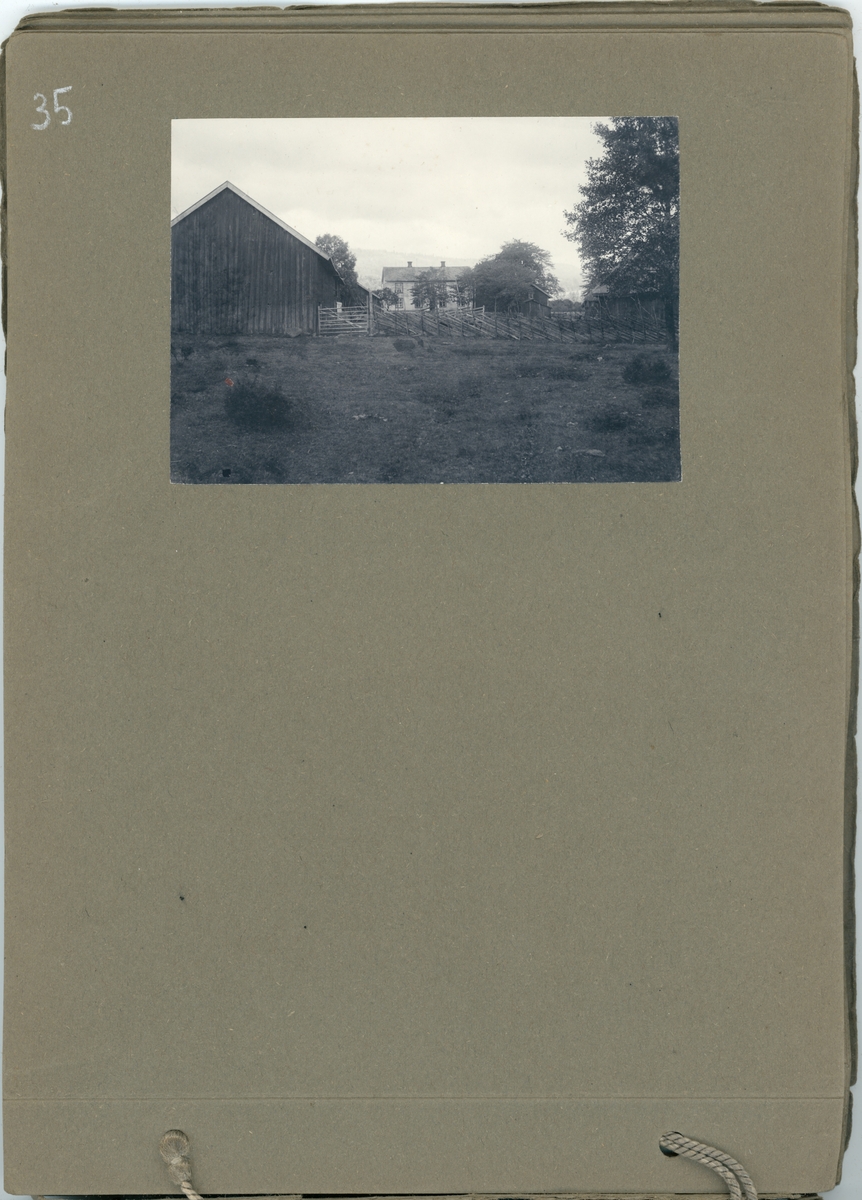 Fotoalbum. "Fröken Anna Ledin, en erinran om sommaren 1911 ...