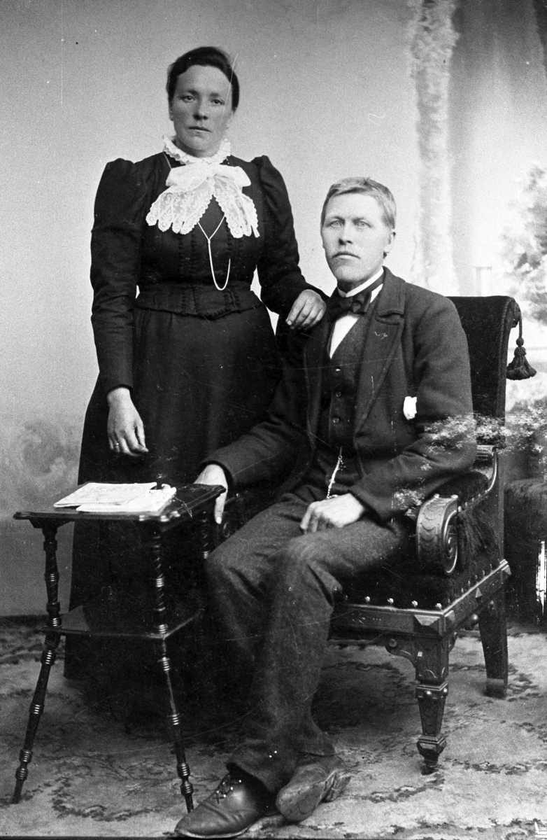 Helge og Gjertrud Hamre - Valdres Folkemuseum / DigitaltMuseum