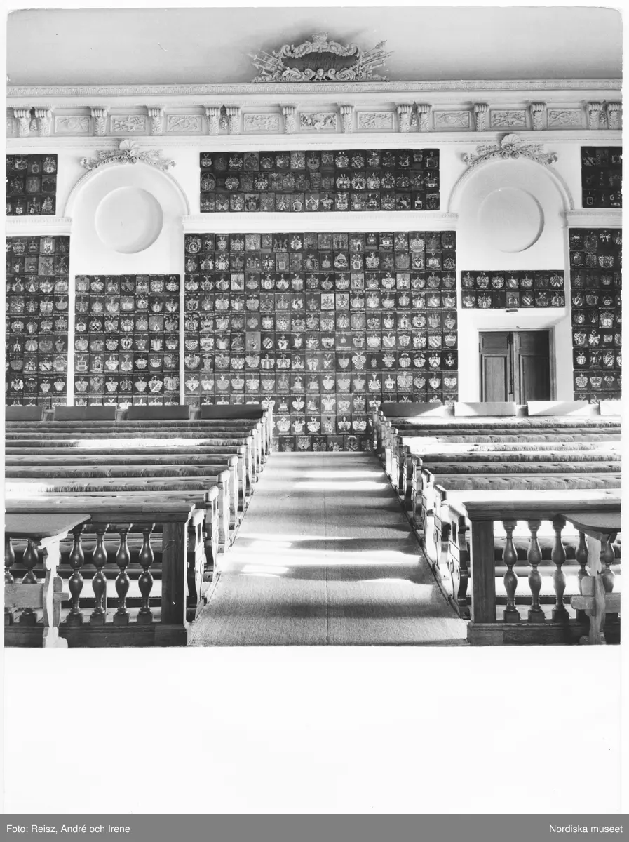 Stockholm. Interiör från Riddahuset. Riddarhussalen med de olika ...