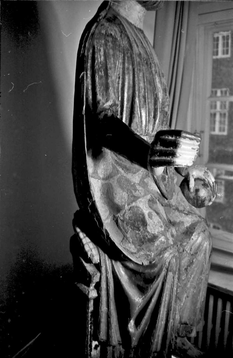 Museum, St. Olav statue. - Anno Musea i Nord-Østerdalen / DigitaltMuseum