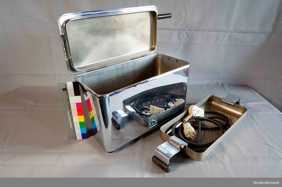 Medisinsk utstyr - Nordlandsmuseet / DigitaltMuseum
