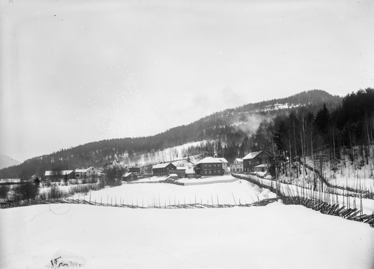 Tettstedet Stav på Tretten. Vinterbilde - Maihaugen / DigitaltMuseum