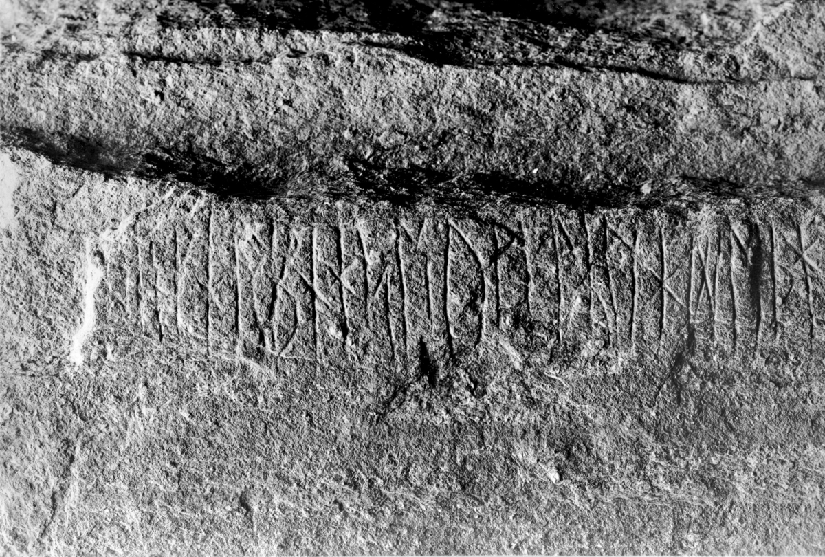 Arkeologiske gjenstandsfoto - Universitetsmuseet i Bergen, Fotobasen ...