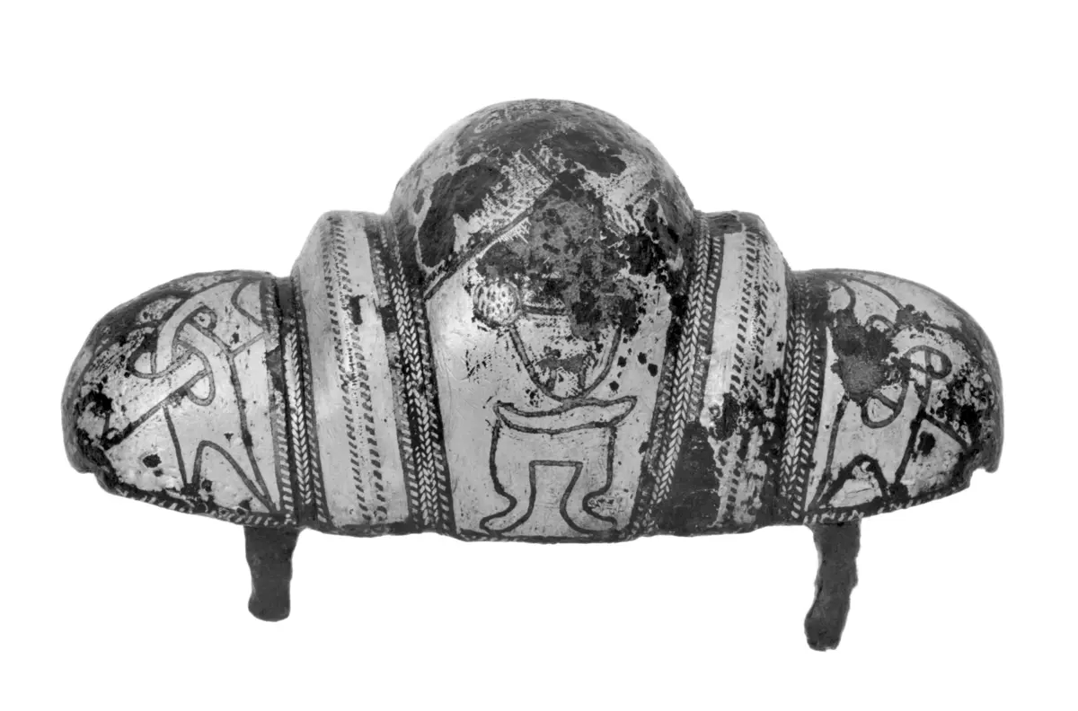 Arkeologiske gjenstandsfoto - Universitetsmuseet i Bergen, Fotobasen ...