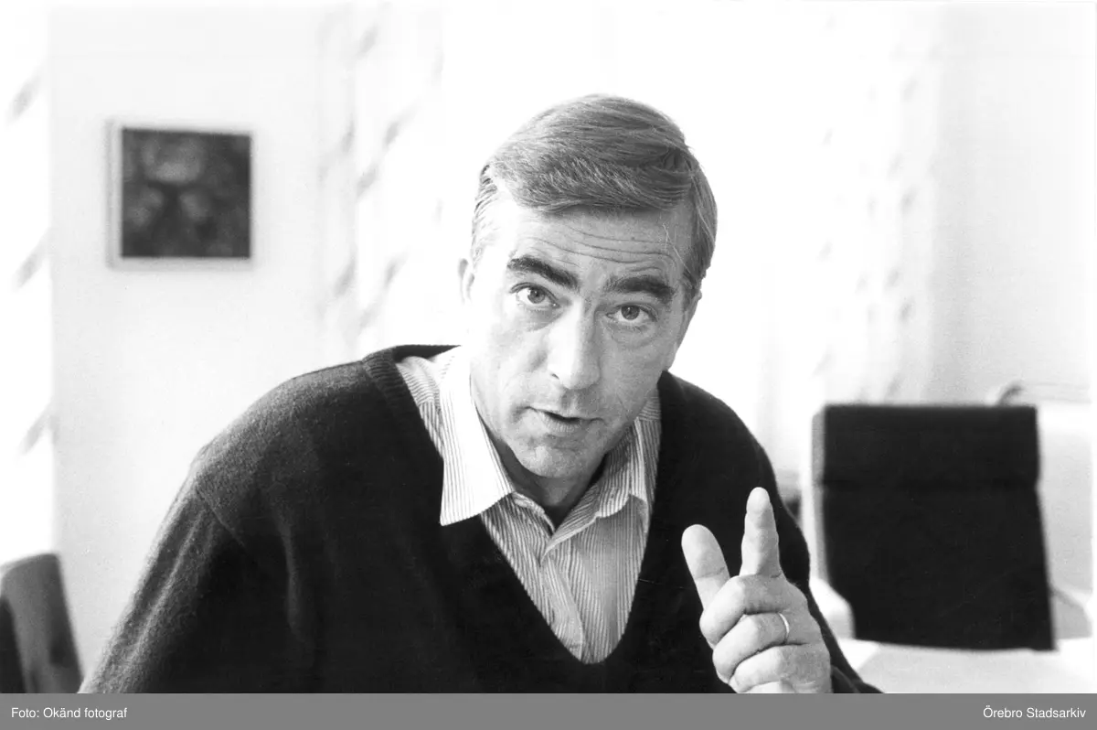 Förvaltningsdirektören Jan Lindberg, 1988 -#N# Örebro Stadsarkiv /#N ...