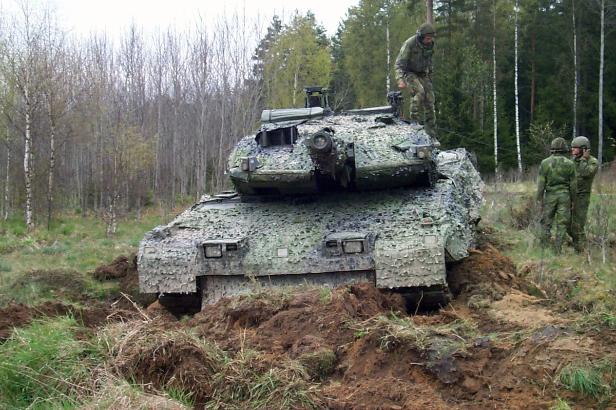 Stridsvagn 122 - Garnisonsmuseet Skaraborg / DigitaltMuseum