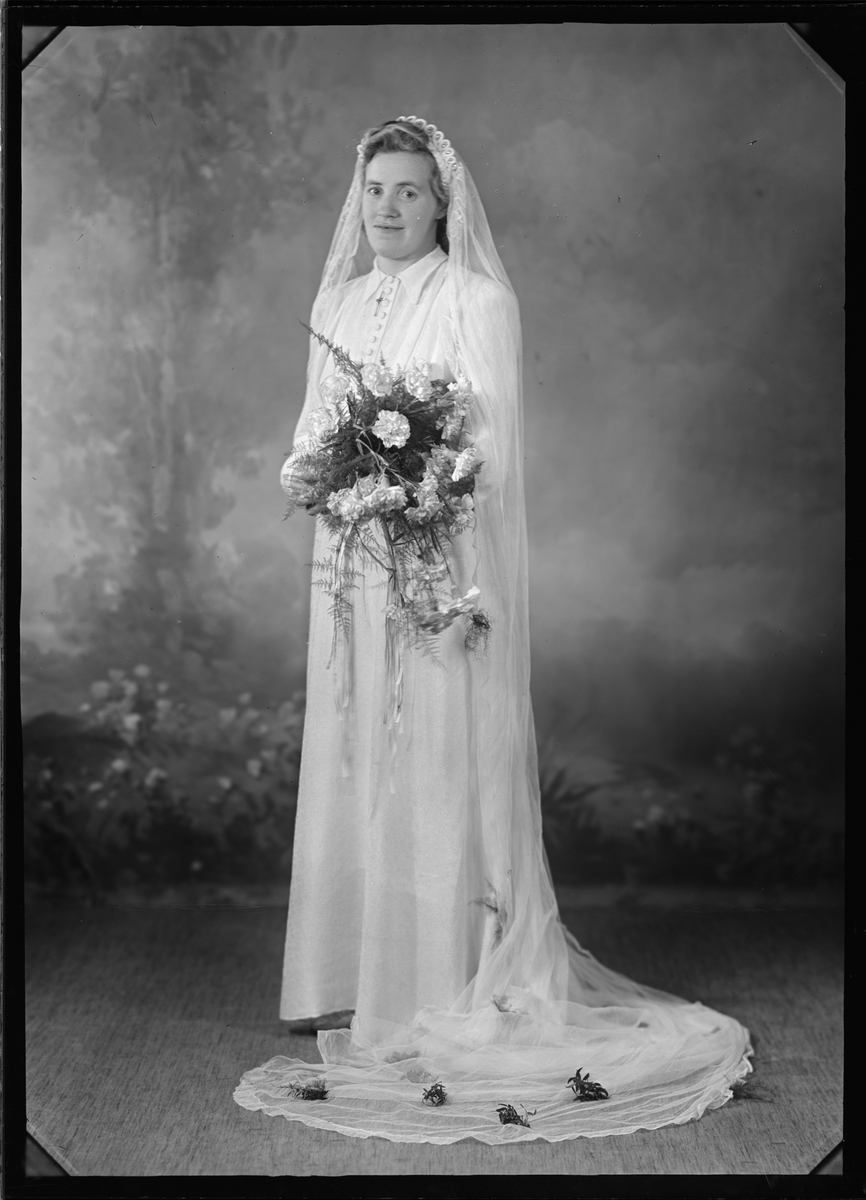 Portrett av brud - Museene i Akershus / DigitaltMuseum