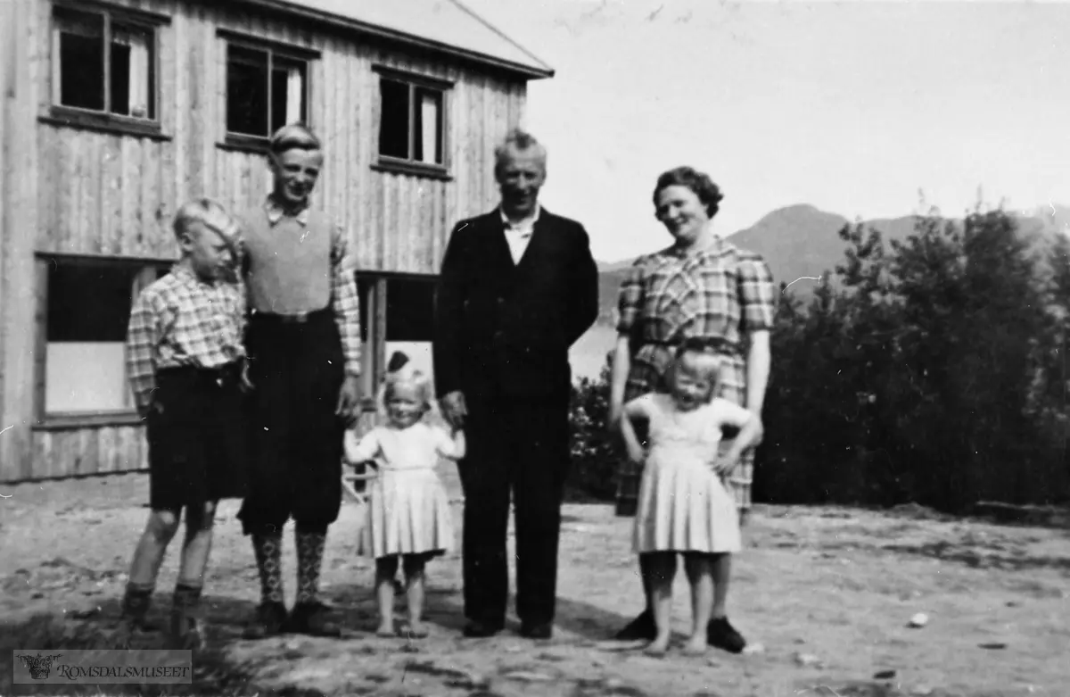 Slett@romsdalsmuseet - Romsdalsmuseet / DigitaltMuseum