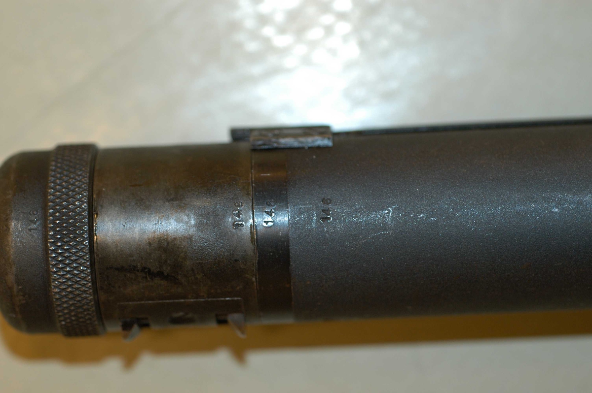 Pistol 7,65mm Sleeve Gun - Forsvarets museer / DigitaltMuseum