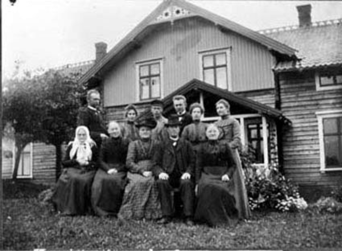 EKSTERIØR: FØRRÅDSBYGNING GAUSTAD GÅRD, GARDSBRUK, GRUPPE: 11 FAMILIEN ...