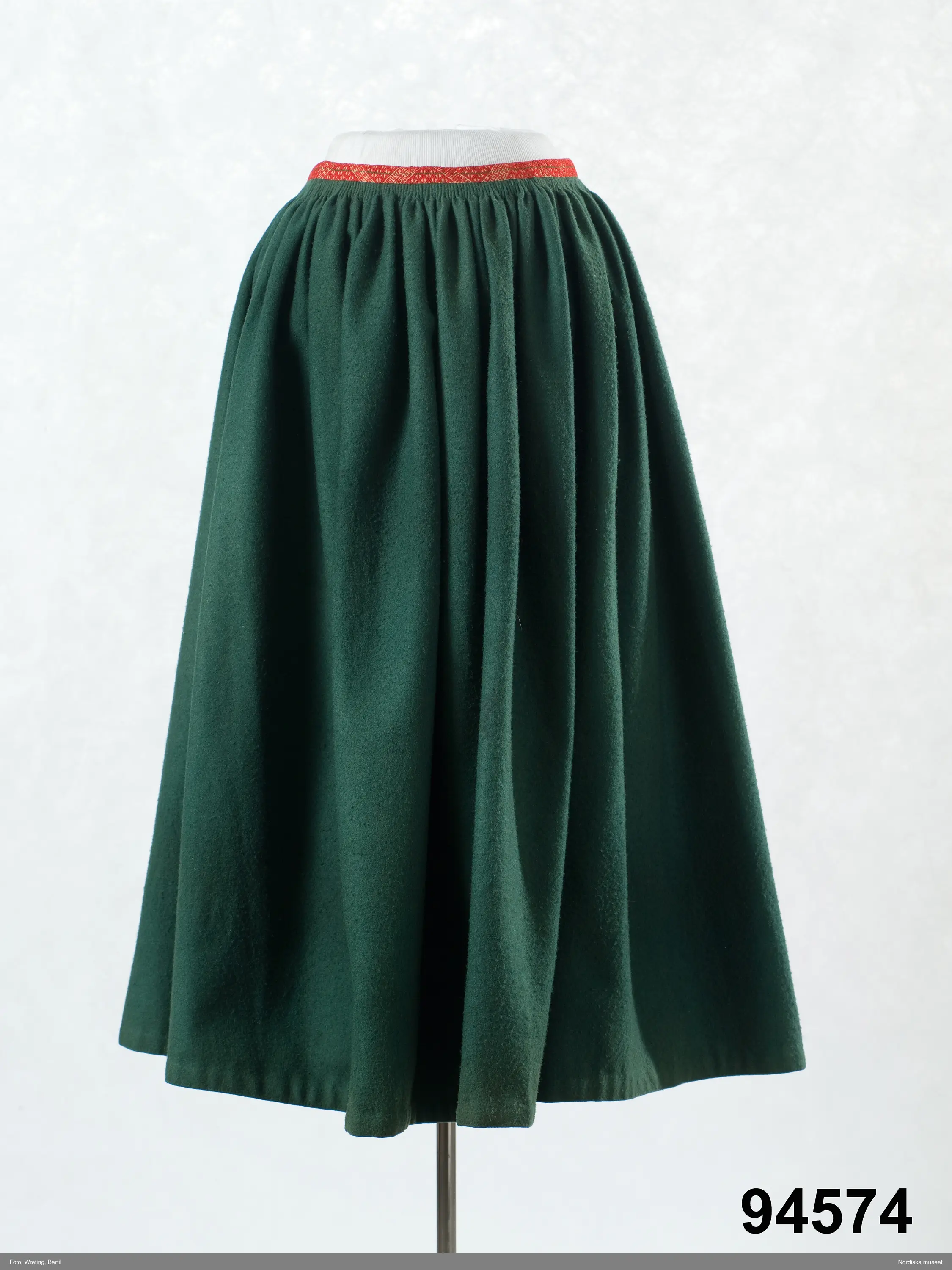 Kjol - Nordiska museet / DigitaltMuseum