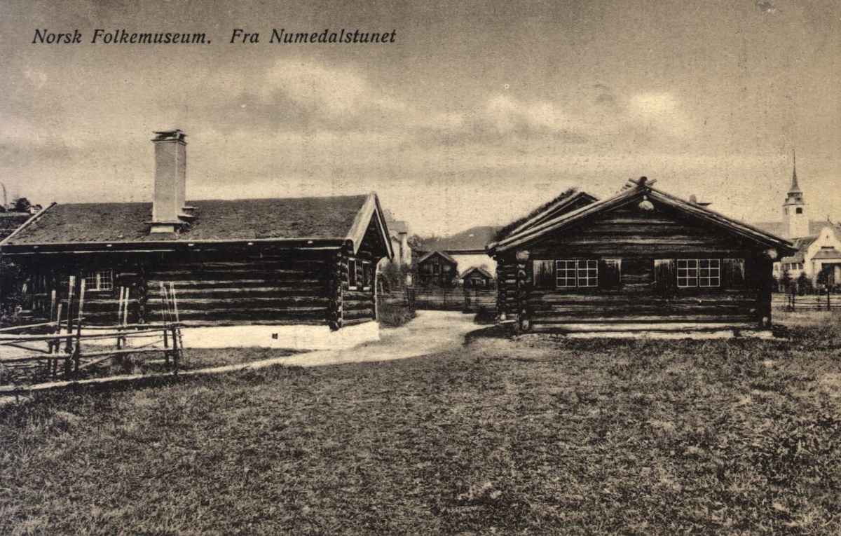 Postkort, Bygninger fra Numedal. Numedalstunet,NF. - Norsk Folkemuseum ...
