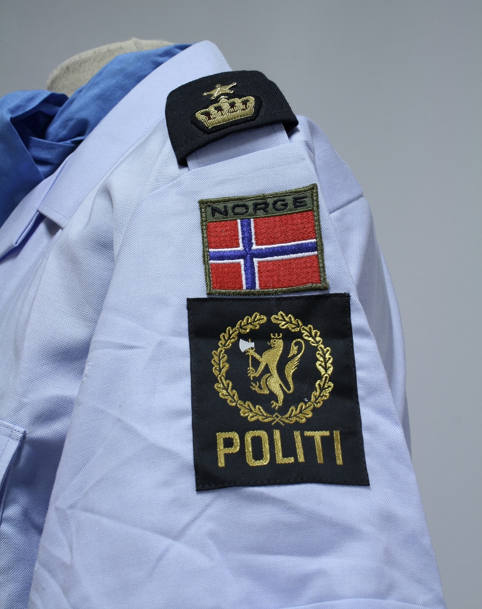 Politiuniform - Justismuseet / DigitaltMuseum