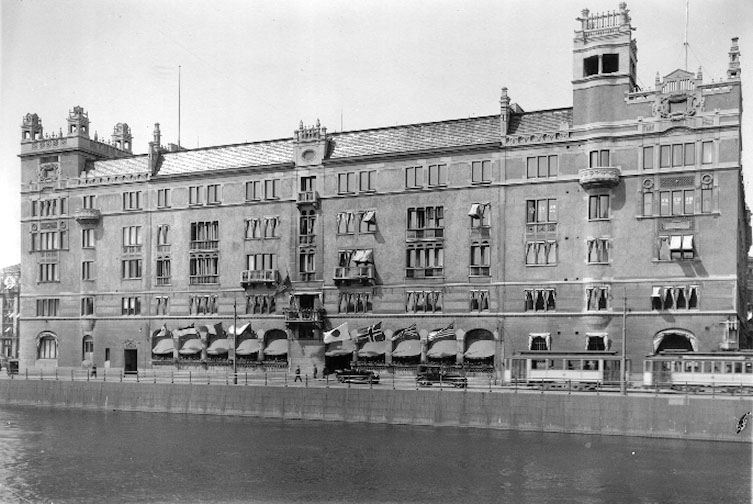 Rosenbad, kvarter vid Norrström i centrala Stockholm rymmande fyra ...