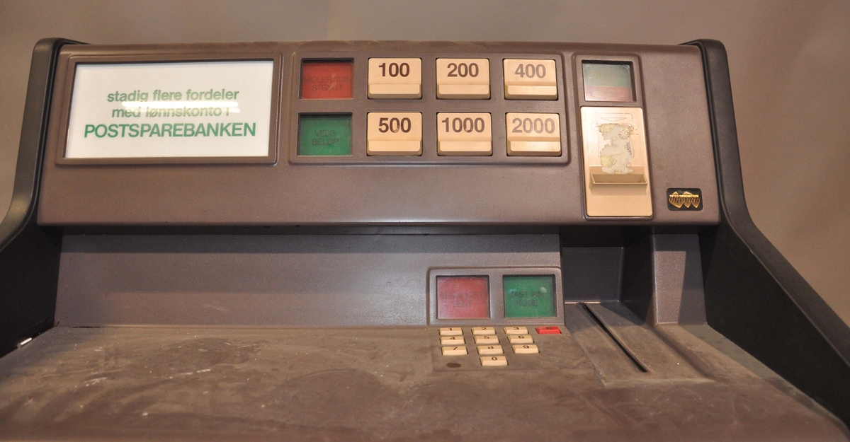 Minibank automat - Norges Postmuseum / DigitaltMuseum