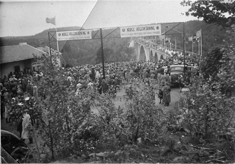 Svinesundsbron invigdes den 15 juni 1946 - Bohusläns museum ...