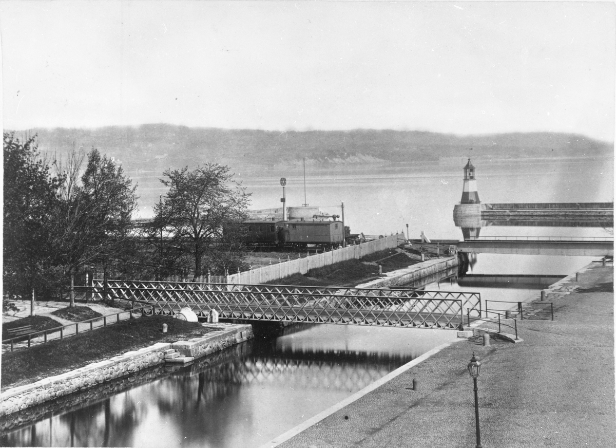 Hamnkanalen i Jönköping. - Järnvägsmuseet / DigitaltMuseum
