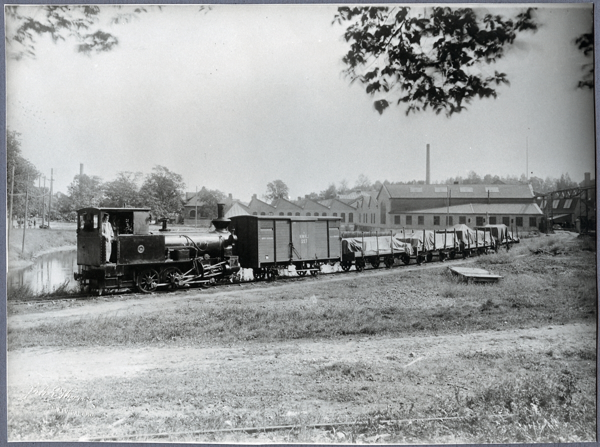 Norsholm - Västervik - Hultsfreds Järnvägar, NVHJ lok 4 "Överum ...