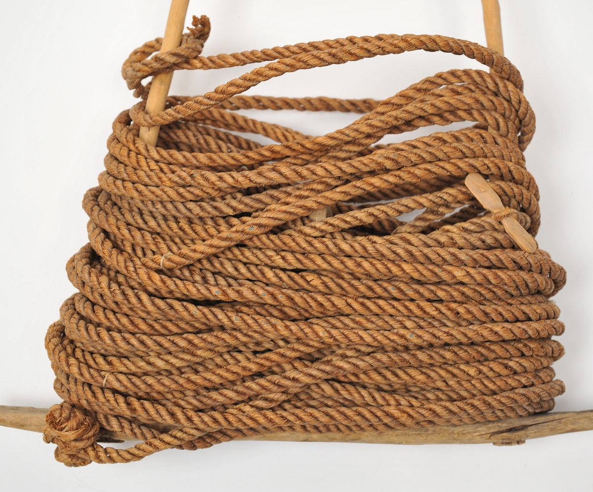 Tau - Anno Norsk skogmuseum / DigitaltMuseum