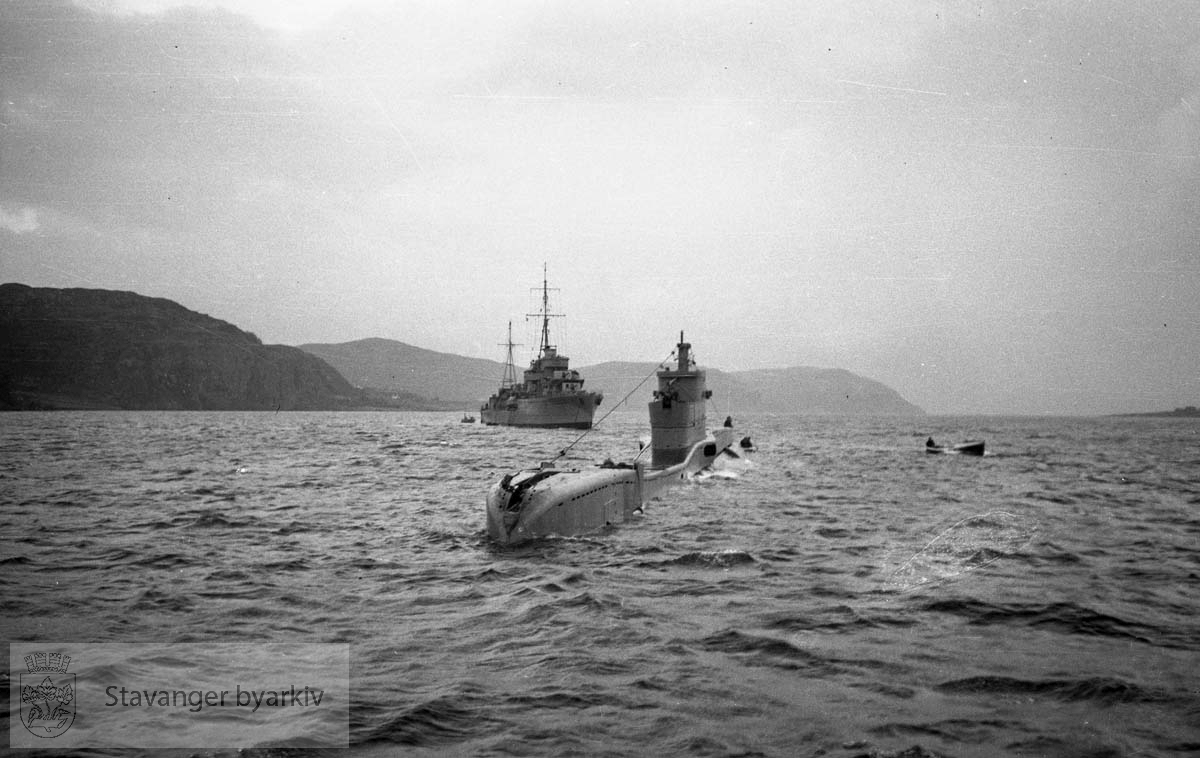 Den britiske u-båten HMS "Triad" skadet i Mastrafjorden - Stavanger ...