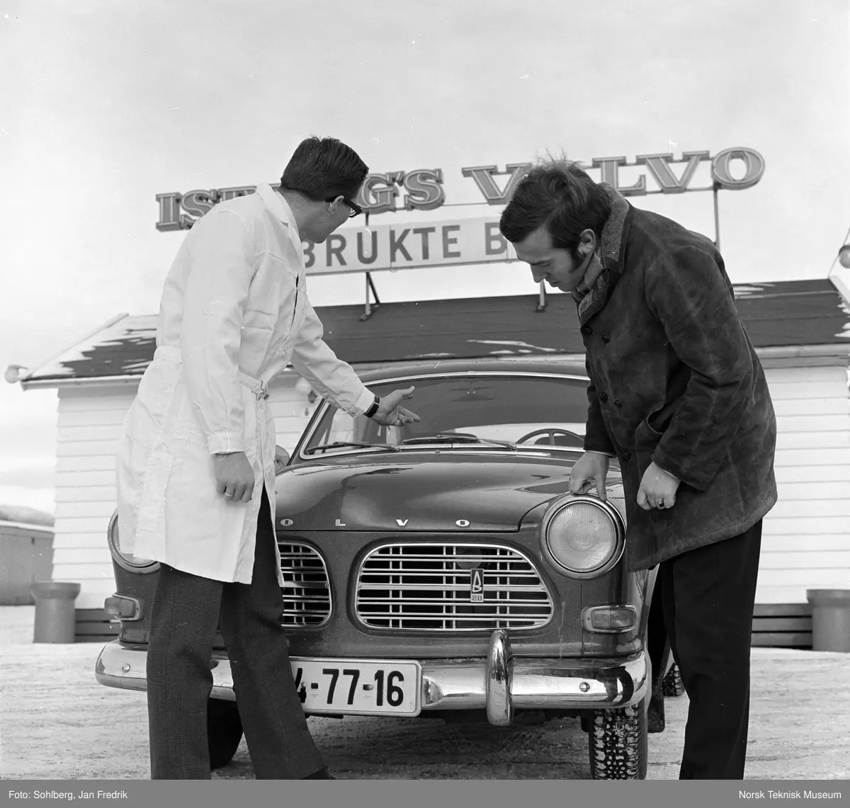 Reklame for Volvo, Lund og Lommer v/ Solstad. - DEXTRA Photo ...