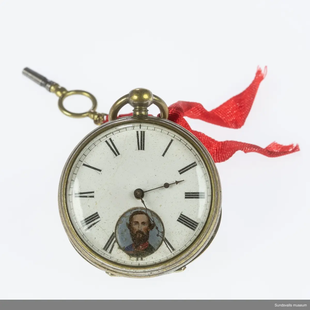 Solfjädrar och pampuscher - Sundsvalls museum / DigitaltMuseum