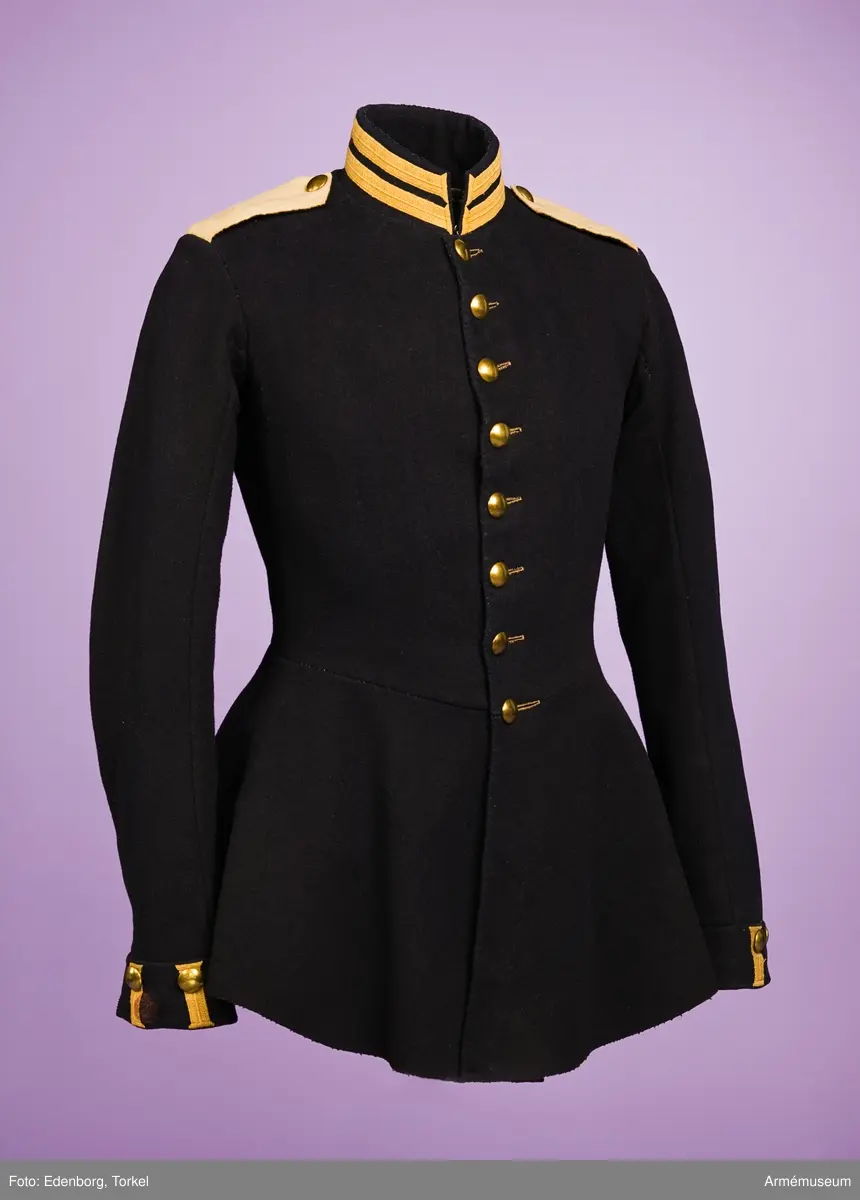 Uniform - Utländskt - Armémuseum / DigitaltMuseum