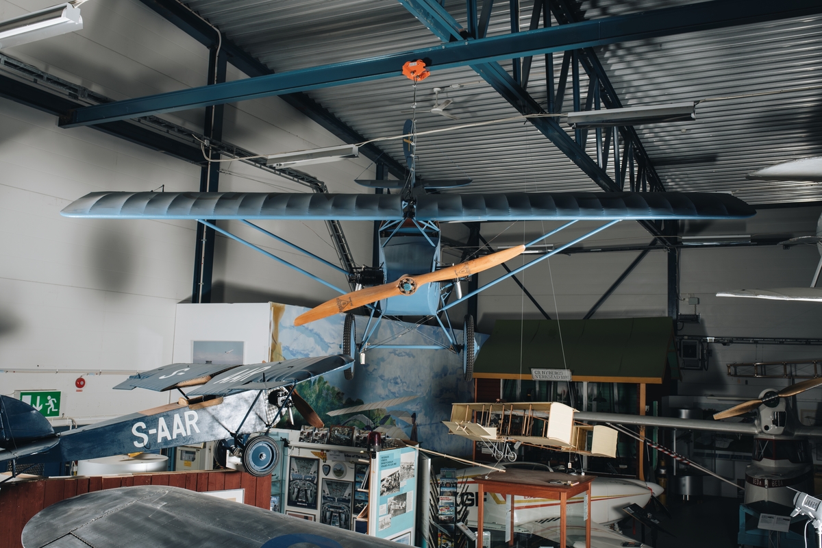 Flygplan - Arlanda flygsamlingar / DigitaltMuseum