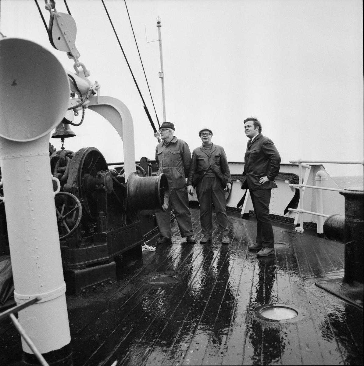 Provtur med isbrytaren Ymer (varvet runt) - Marinmuseum / DigitaltMuseum