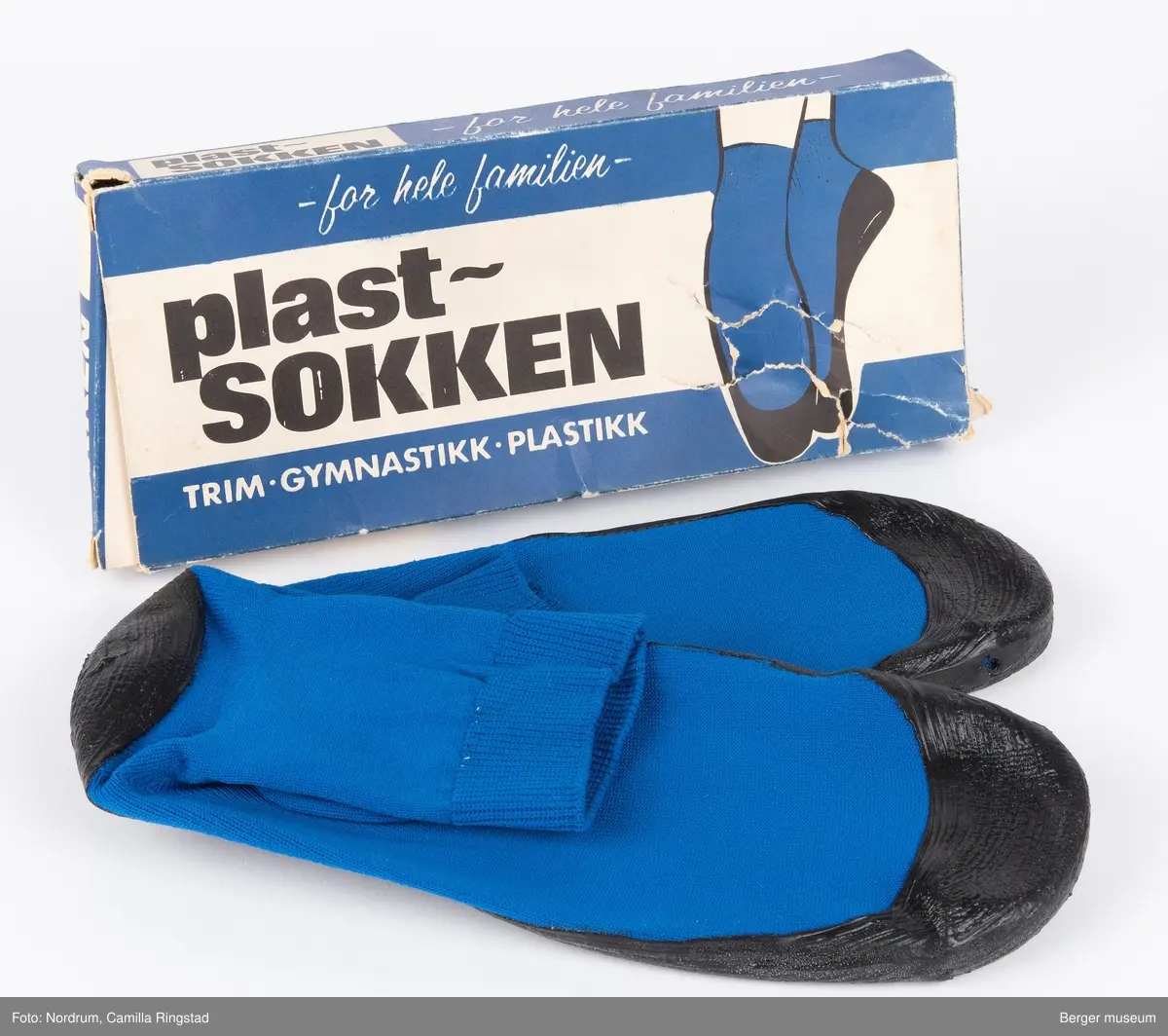 Plastsokker - Berger museum / DigitaltMuseum