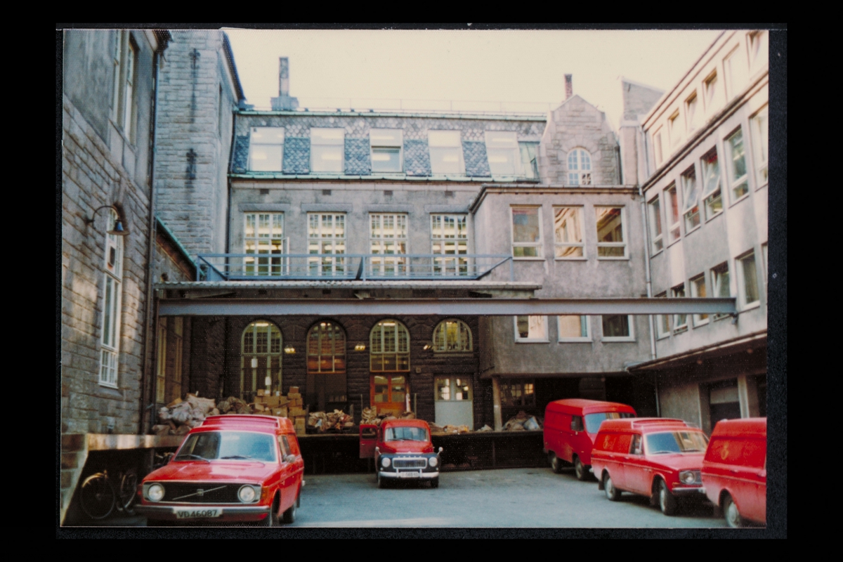 eksteriør, postkontor, 7007 Trondheim, postbiler - Norges Postmuseum ...