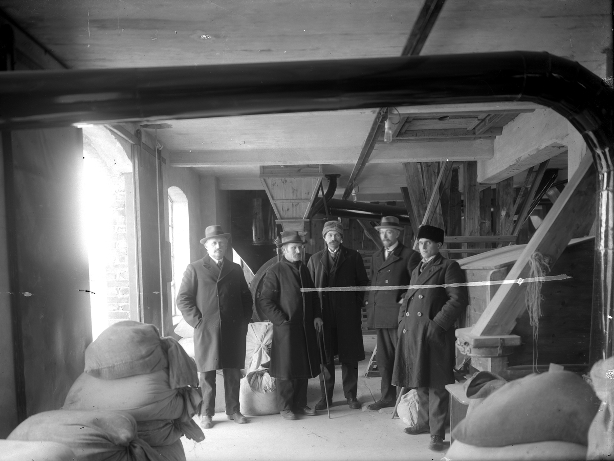 Grimstadbilder - Aust-Agder museum og arkiv – KUBEN / DigitaltMuseum