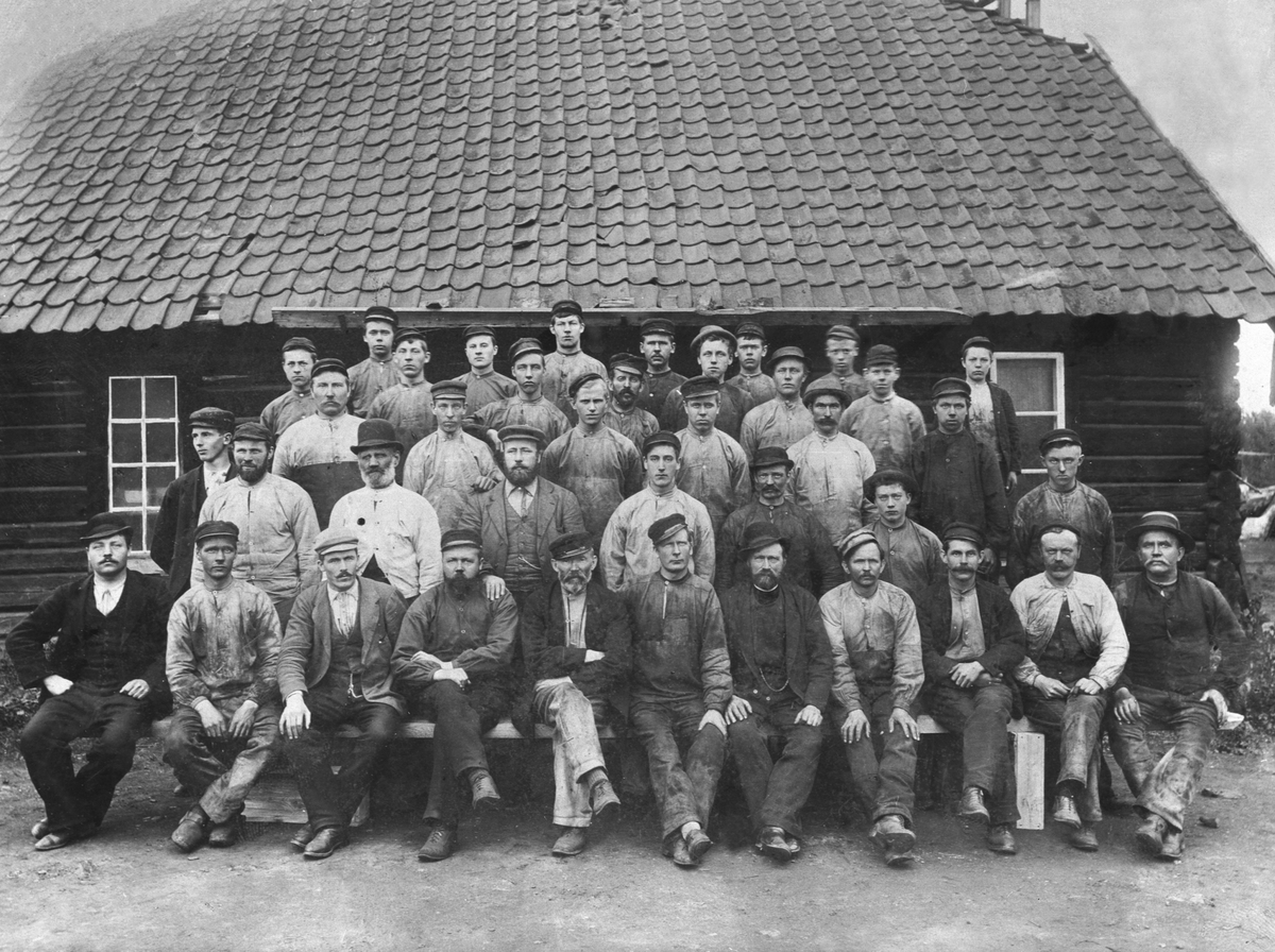 GR: 39 ARBEIDERE, AADALS BRUG, AADALS BRUK, ÅDALSBRUK Se Lautin fra ...