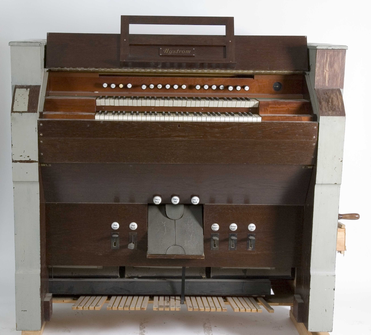 Orgel - Norsk Folkemuseum / DigitaltMuseum