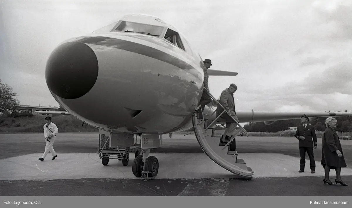 Linjeflyg in i jetåldern. Fokker F-28 förkortar restiden med nära ...