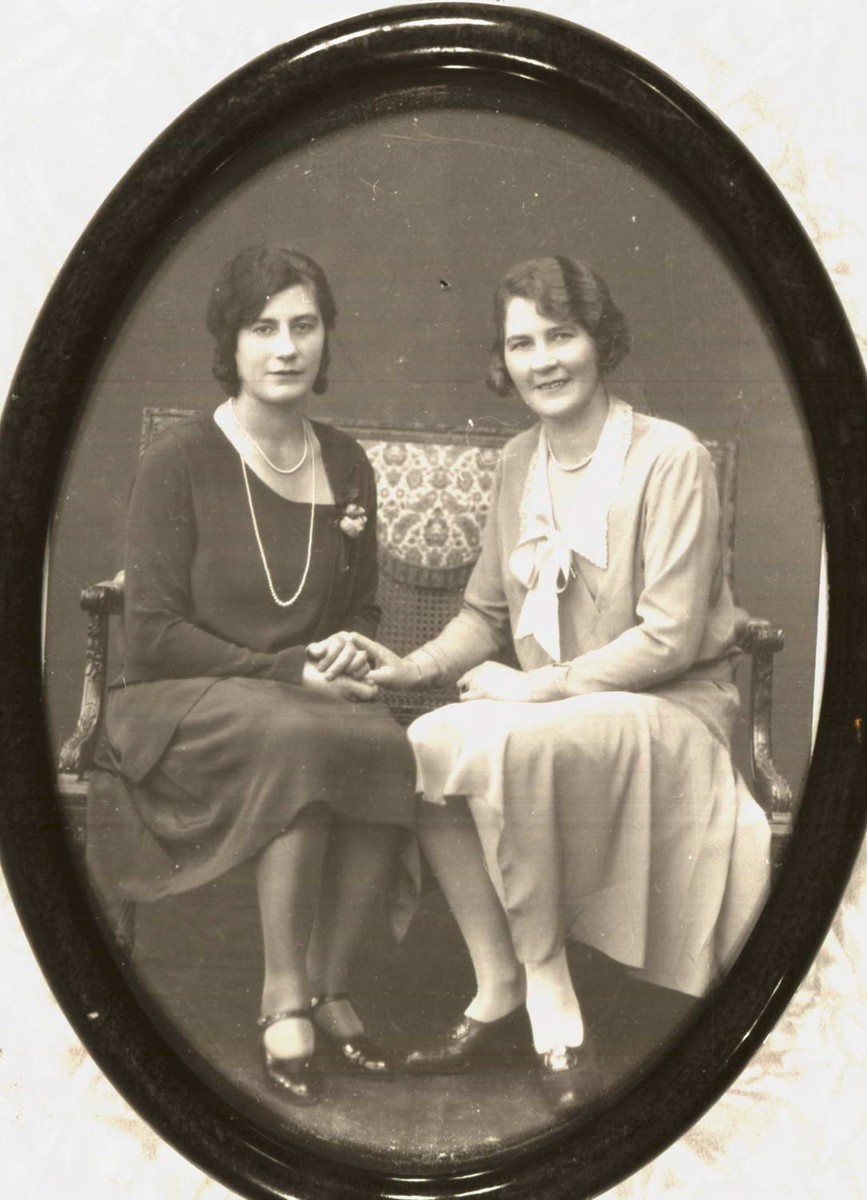 Margot og Helene Hind, Dyrøy - Midt-Troms Museum / DigitaltMuseum