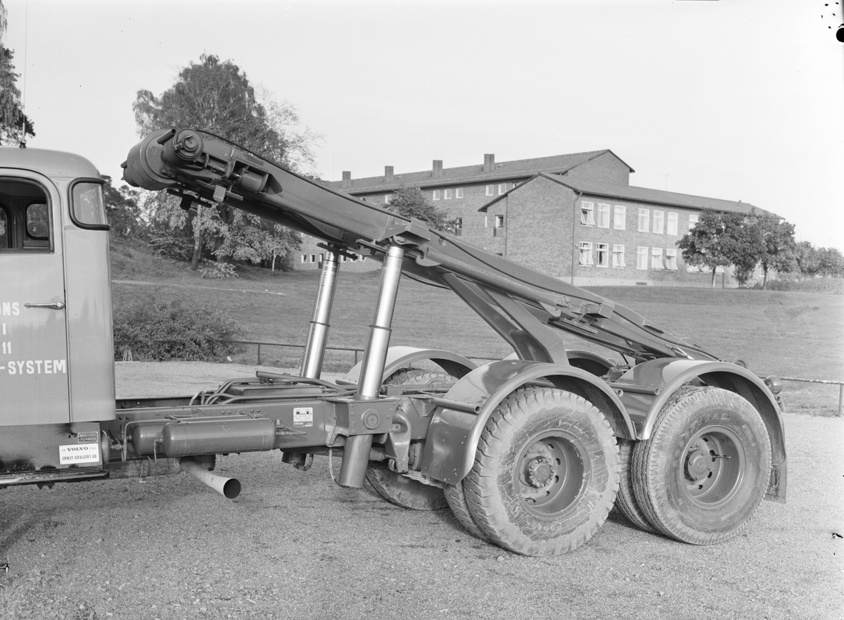 Volvo, Göteborg? Lastbil med container. >> - Tekniska museet ...