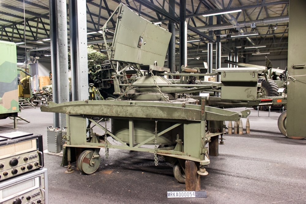 Eldledningsradar PA 31 - Museum för rörligt kustartilleri / DigitaltMuseum