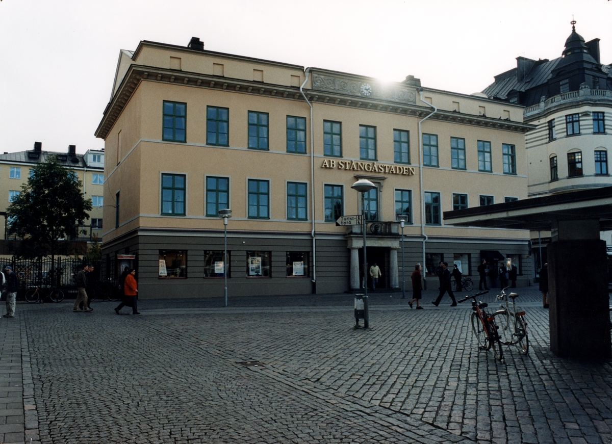 Stora torget med Gamla rådhuset. Rådhus 1804-1955. Uppfört omkring 1800 ...