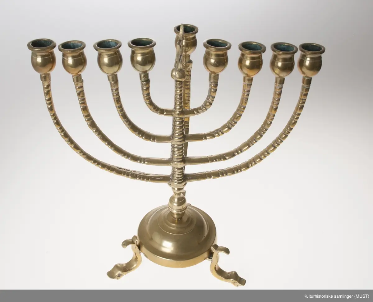 Lysestake - Kulturhistoriske samlinger (MUST) / DigitaltMuseum