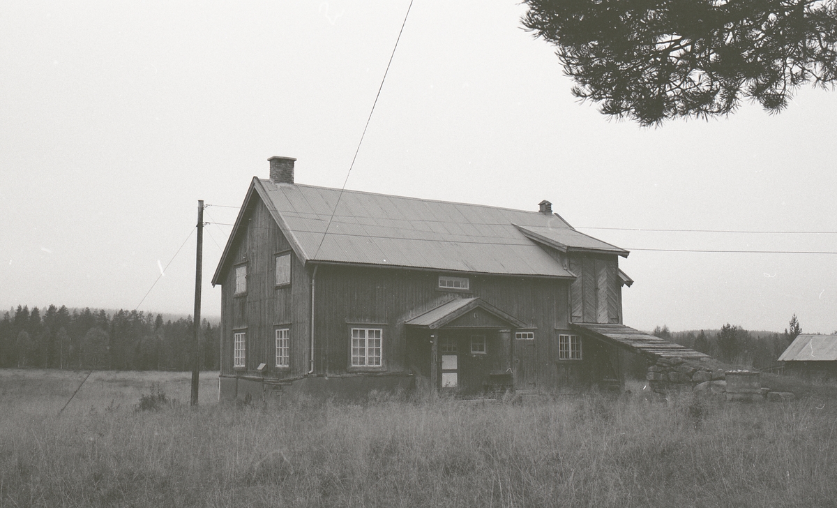 Fotoserie med motiv fra :Opset Ljørdalen (T) Gammelskula Krog, Østby ...