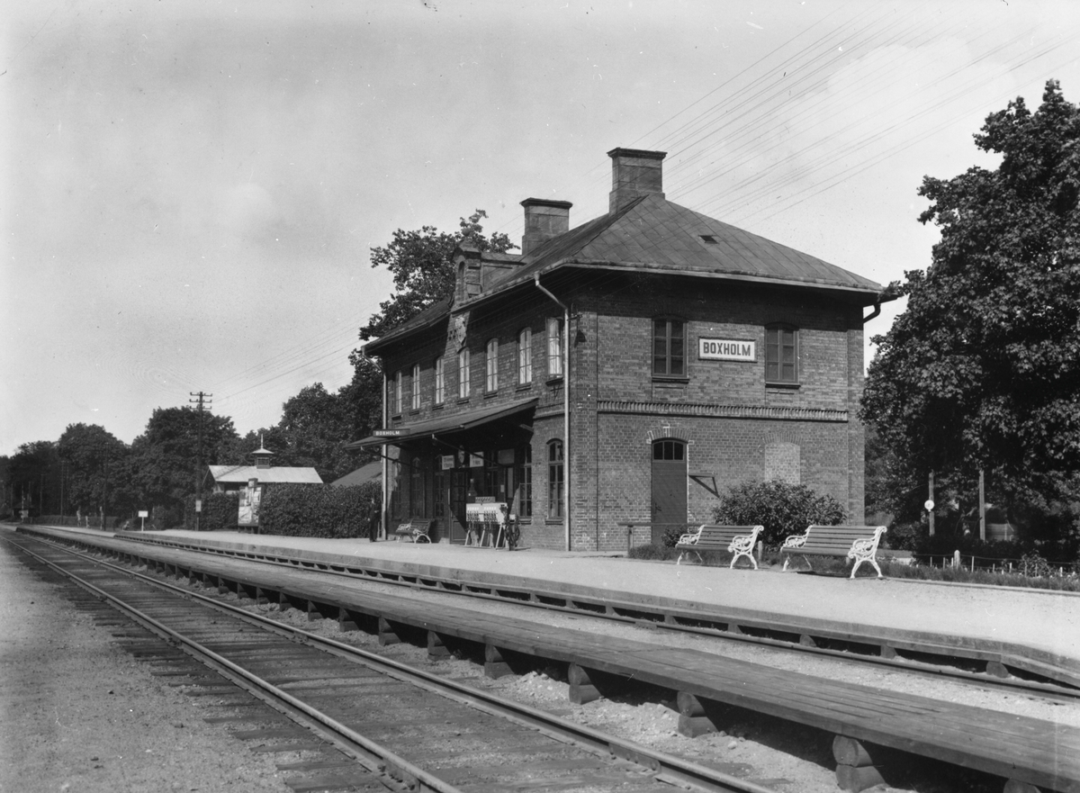 Järnvägsstationen i Boxholm. - Järnvägsmuseet / DigitaltMuseum